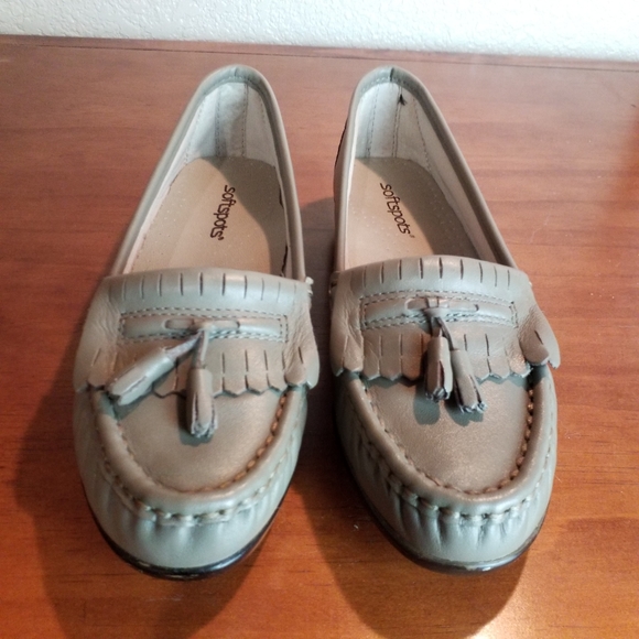 Softspots | Shoes | Soft Spots Leather Tassel Loafer | Poshmark